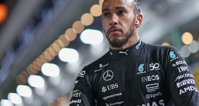 Lewis Hamilton Joins Ferrari: A New Chapter in 2025 - Grandprixnews.com