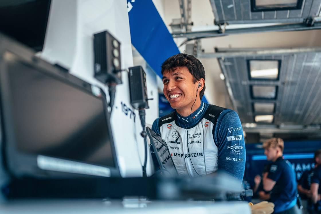 Alexander Albon's 100th F1 Race: A Milestone Celebration at Williams ...