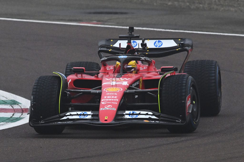Lewis Hamilton en Ferrari: Inicia un nuevo capítulo en Fiorano - Grandprixnews.com