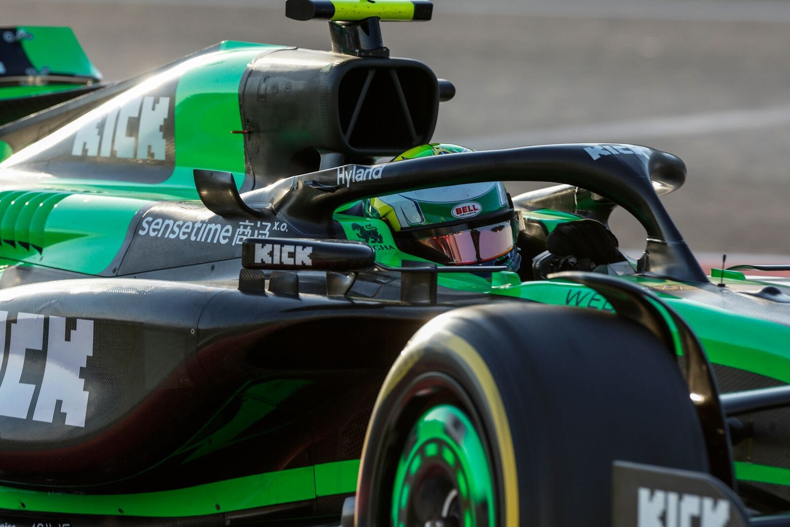 Sauber Team Expansion: A New Engineering Hub in the UK - Grandprixnews.com