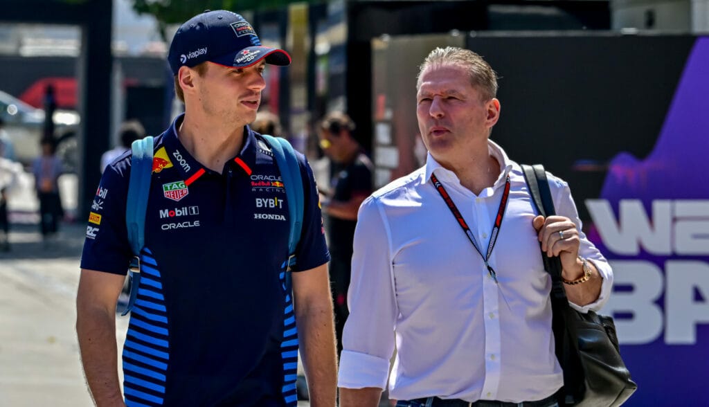 ¿Cambiará Max Verstappen de equipo? Las especulaciones continúan - Grandprixnews.com