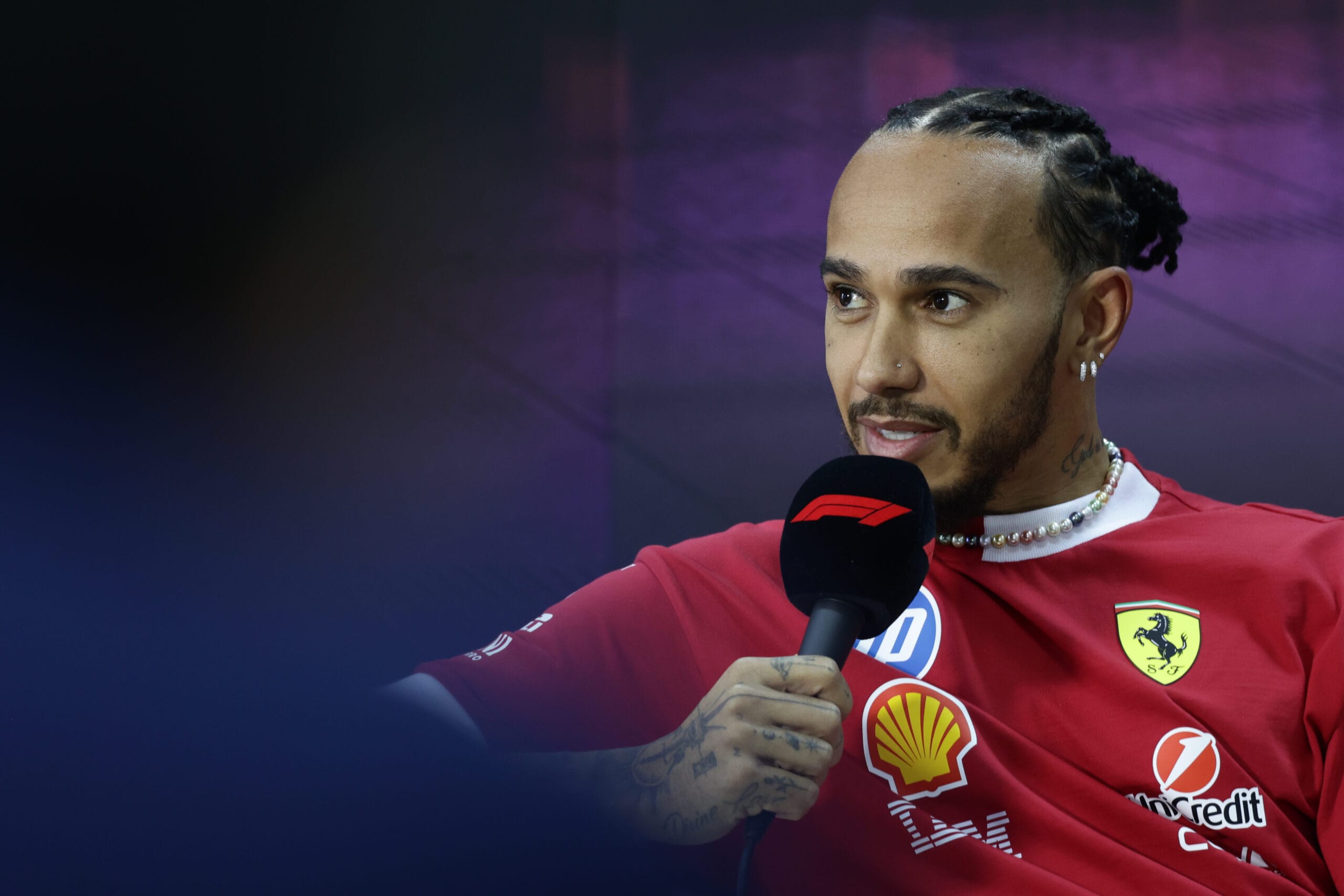 Lewis Hamilton responde a críticas tras su traslado a Ferrari - Grandprixnews.com