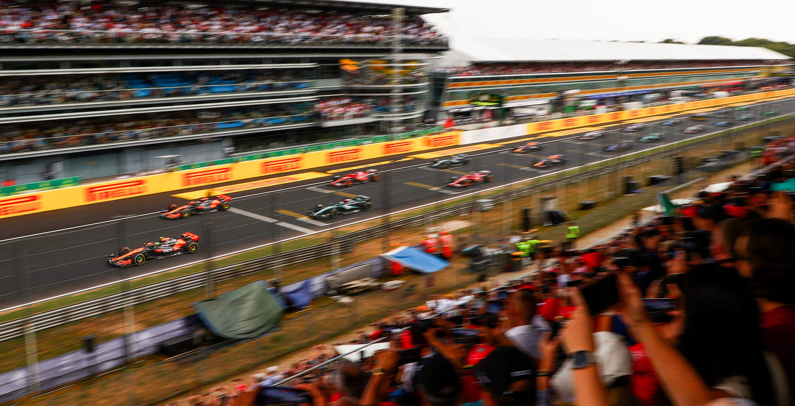 Verstappen Faces McLaren Rivals in Sunny Italian GP - Grandprixnews.com