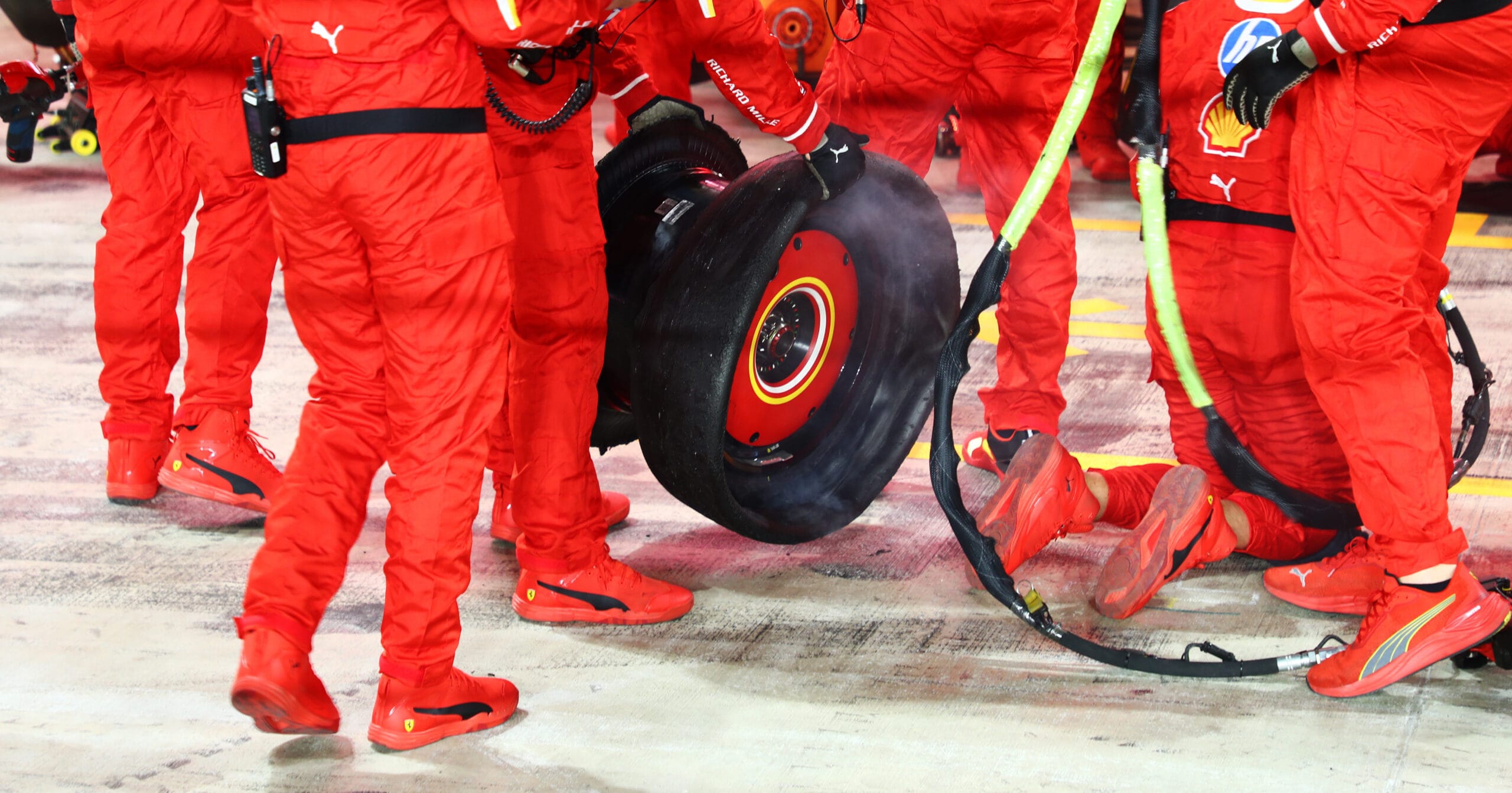 Pirelli Eyes Tyre Limits for Qatar GP Safety - Grandprixnews.com