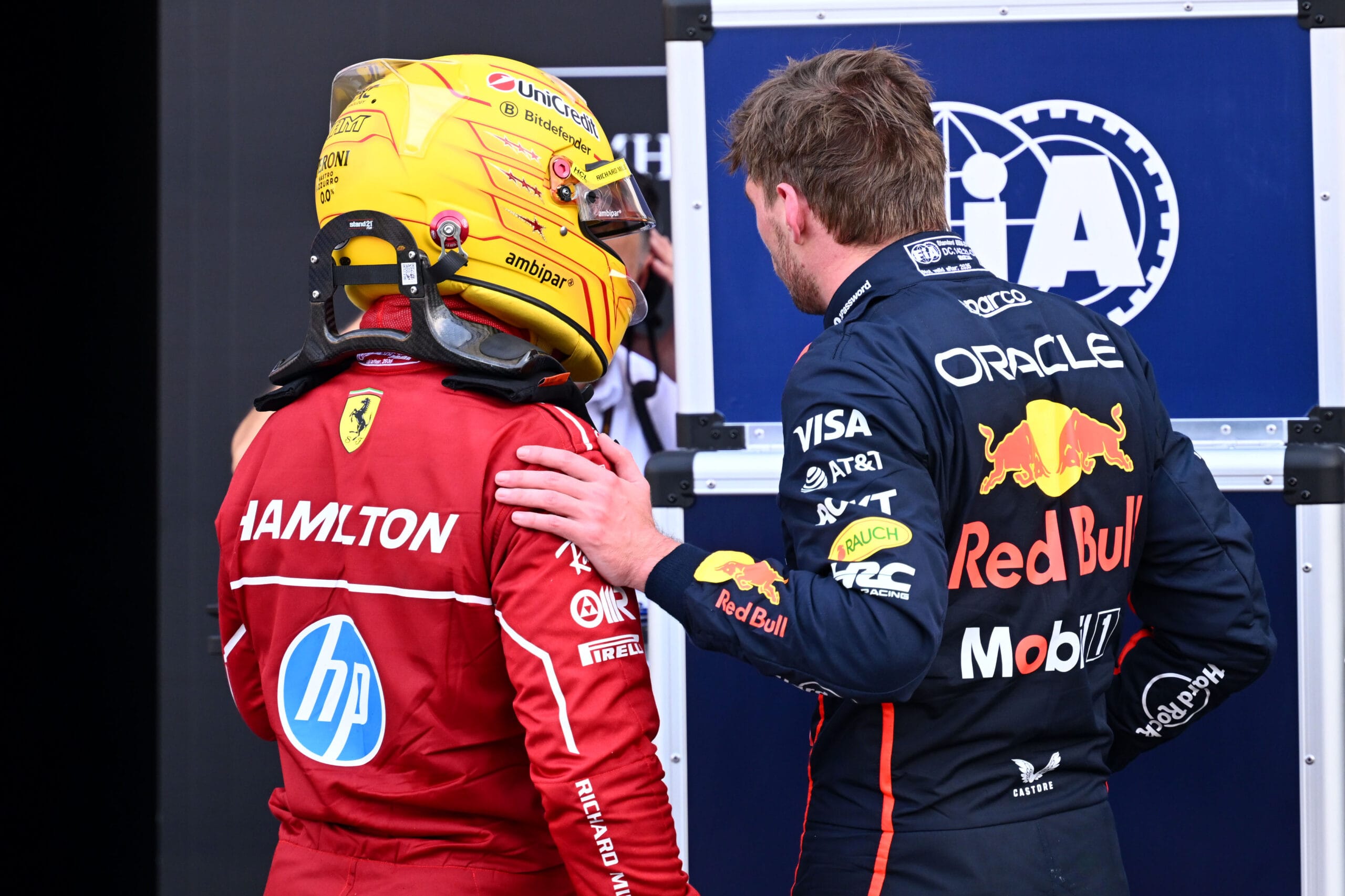 F1 2026 ERUPTS: Williams Humiliated, Hamilton’s Ferrari “Weight” Secret ...